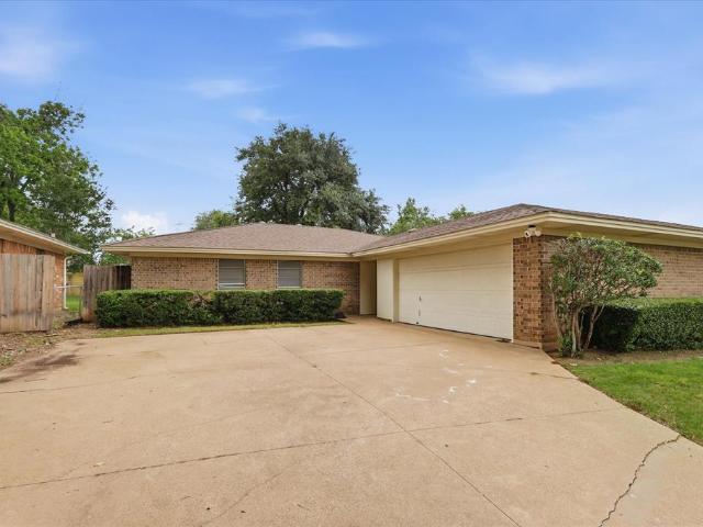 7208 Misty Meadow Dr S, Fort Worth, TX 76133 | MLS #21251