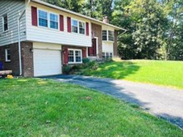 7208 Briarcliff Dr, Springfield, VA 22153