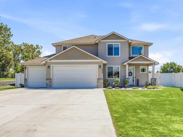 7208 Cerulean Ct, Pasco, WA 99301