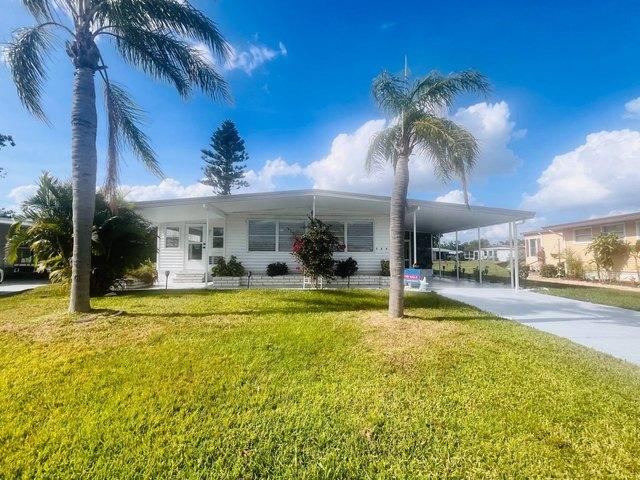 7208 Countryside Dr, Ellenton, FL 34222