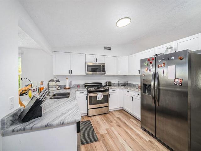 7208 Dipaola Dr, Hudson, FL 34667 | MLS #TB8445 | Compass