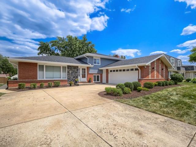 7209 Exner Rd, Darien, IL 60561