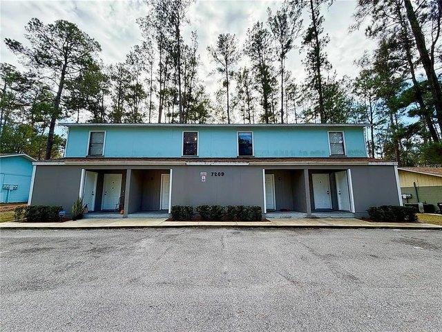 7209 SW 45th Pl Apt A, Gainesville, FL 32608