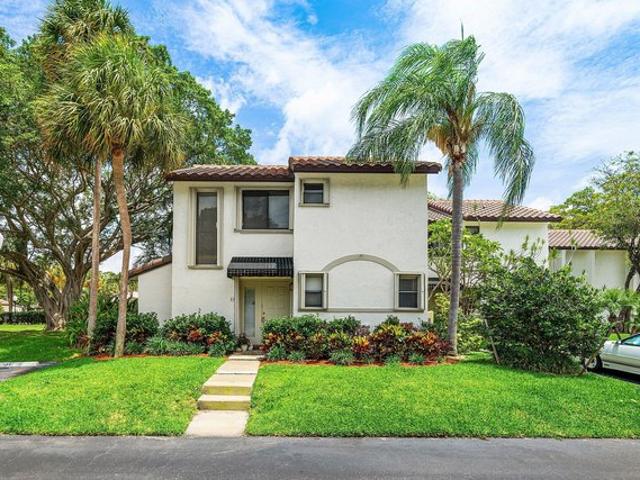 7200 NW 2nd Ave Apt 66, Boca Raton, FL 33487