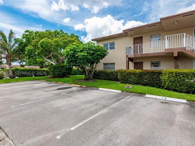 7200 NW 4th Pl Apt 101, Margate, FL 33063