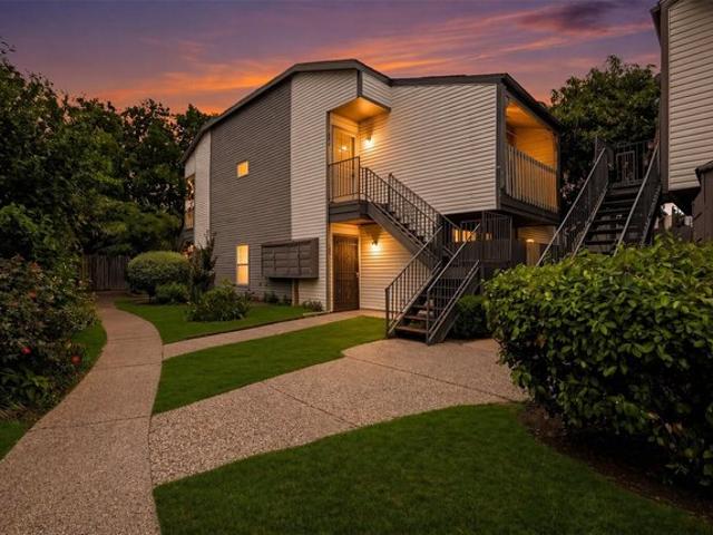 7200 Clarewood Dr Apt 1700, Houston, TX 77036