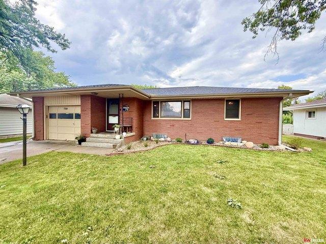 7200 Lexington Ave, Lincoln, NE 68505