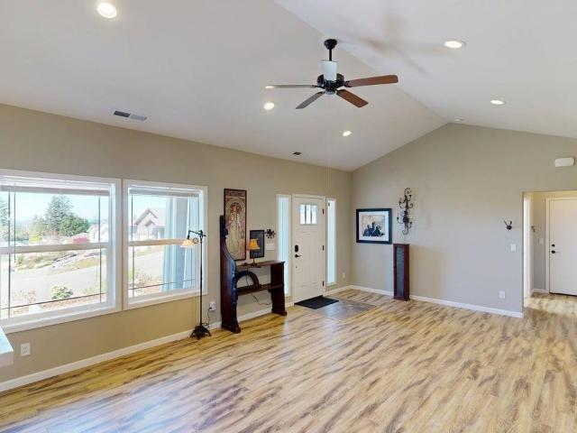 7200 Vista Ridge Dr, Brookings, OR 97415 | MLS #344565