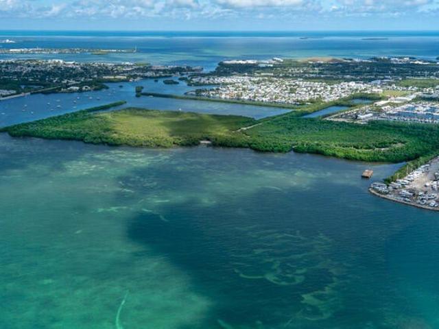 7200 5th St, Key West, FL 33040