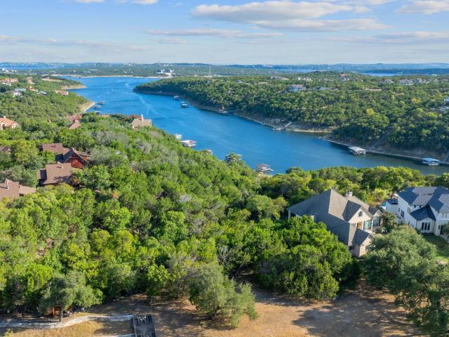 7201 Getaway Dr