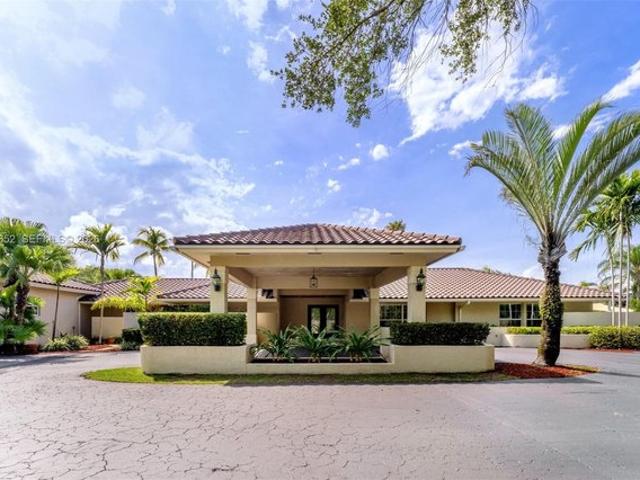 7201 SW 174th St, Palmetto Bay, FL 33157