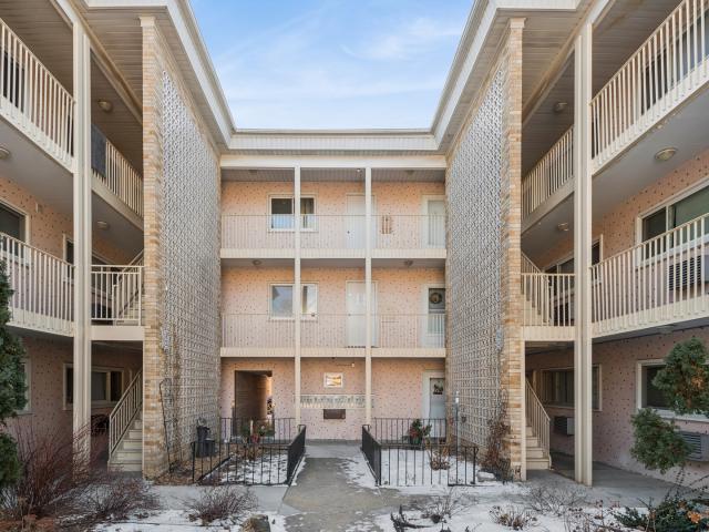 7201 W Wellington Ave, Unit D1, Elmwood Park, IL 60707 | MLS #12638