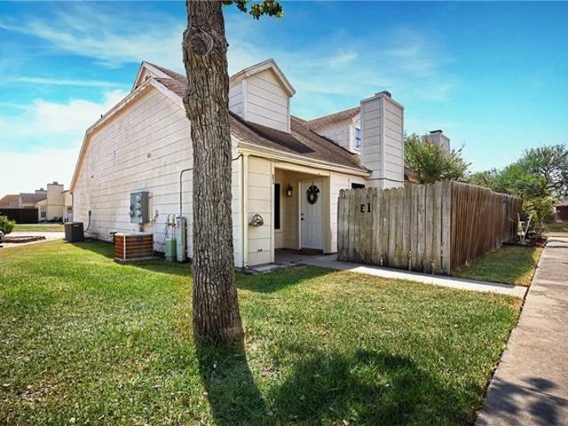 7202 Mansions Dr Unit E1, Corpus Christi, TX 78414