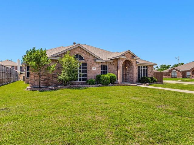 7202 Maplewood Drive
