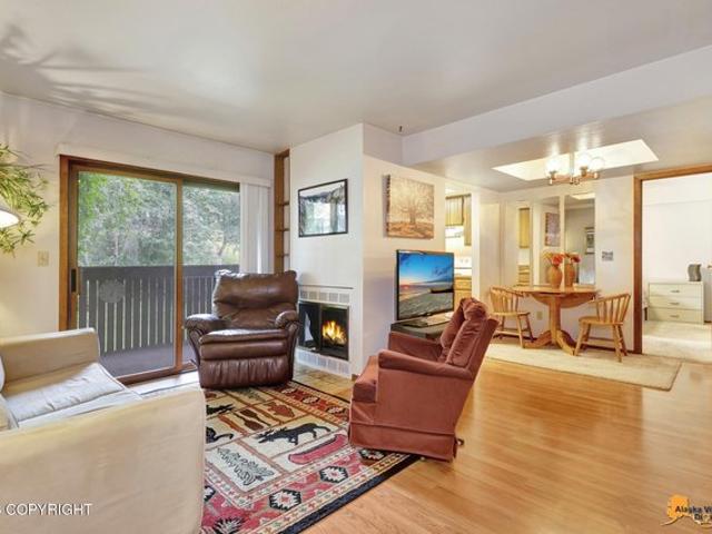 7202 Foxridge Cir Unit 12A, Anchorage, AK 99518