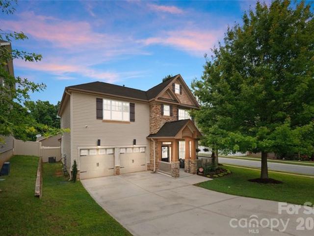 7202 Toxaway Ln, Charlotte, NC 28269
