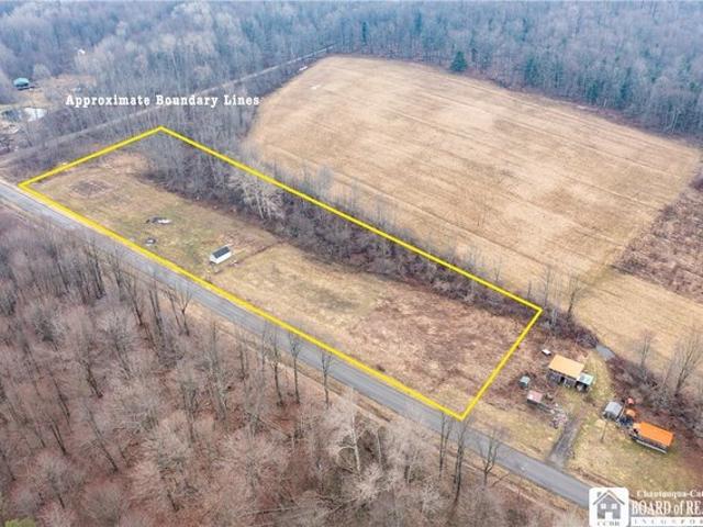 7203 Barber Rd, Dewittville, NY 14728