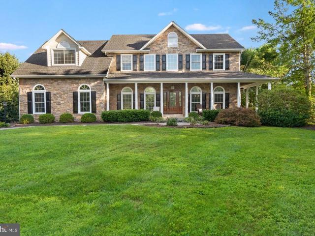 7203 Leeton Court