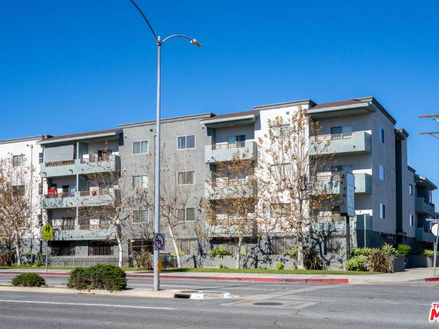 7203 Rubio Ave, Van Nuys, CA 91406 | MLS #26658 | Compass