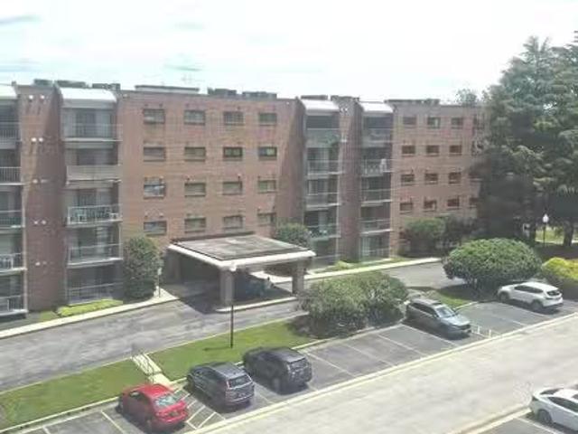 7203 Rockland Hills Dr, Unit 506, Baltimore, MD 21209 MLS #MD.