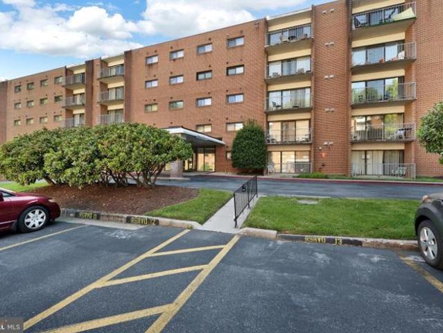 7203 Rockland Hills Dr #301, Baltimore, MD 21209