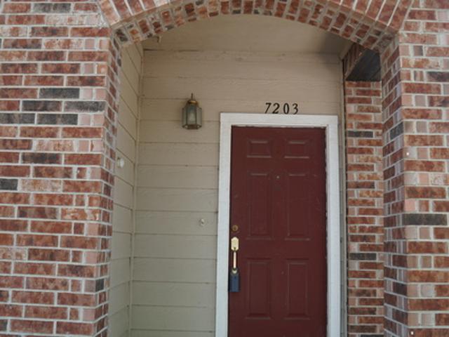 7203 Snowden