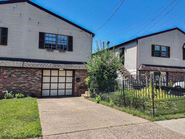 720 00 Princeton Ave, Philadelphia, PA 19111