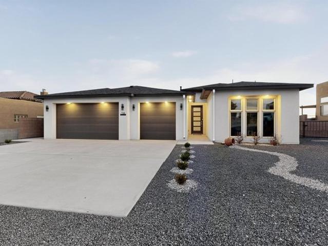 720 10th Ave SE, Rio Rancho, NM 87124