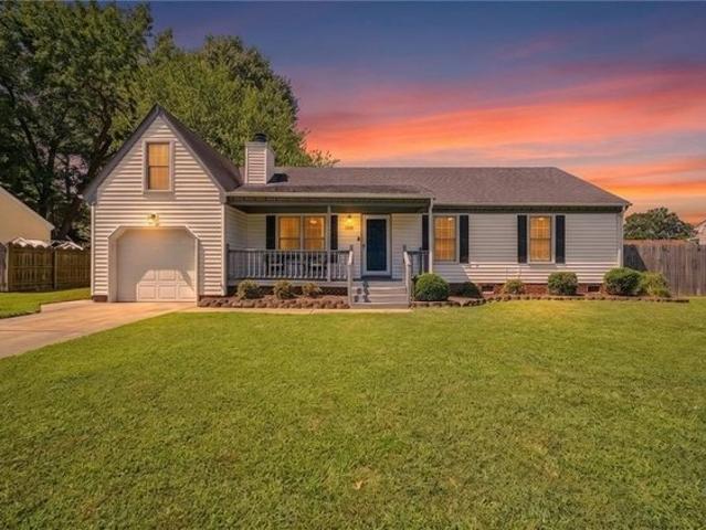 720 Albemarle Ct, Chesapeake, VA 23322