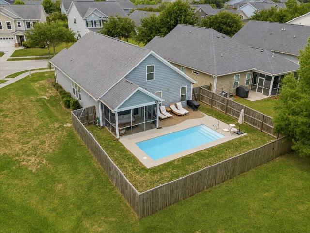 720 Goodlet Circle