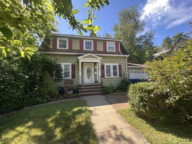 720 Grignon St, Kaukauna, WI 54130