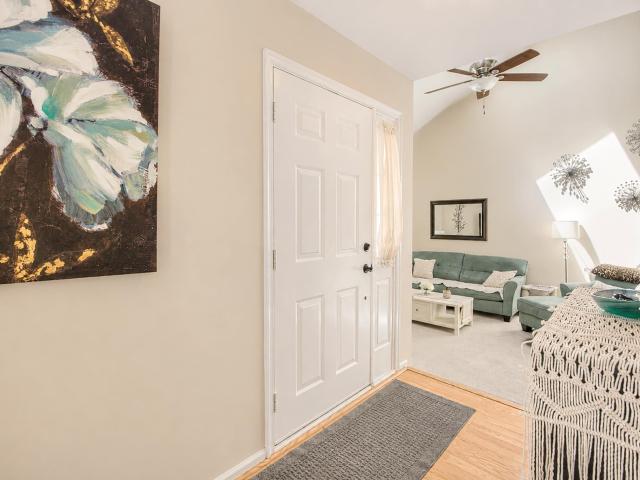 720 E Cooper Ferry