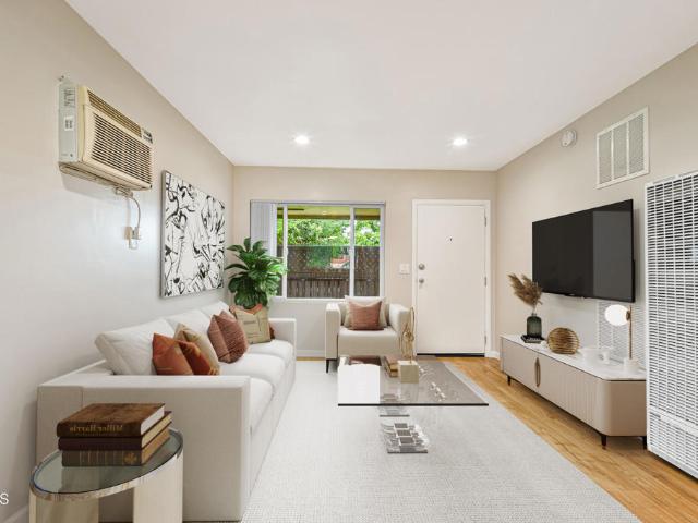 720 E Mountain St, Unit 9, Pasadena, CA 91104 | MLS #P1 25895 | Compass