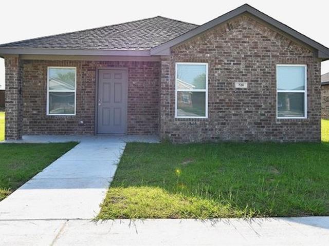 720 Elm St, Seminole, OK 74868