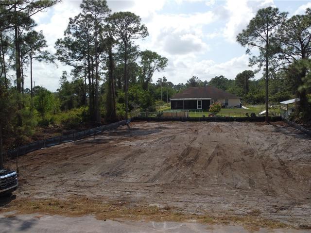 720 Lopez St, Lehigh Acres, FL 33974 | MLS #2026018