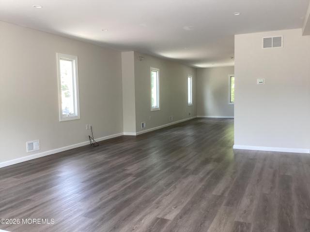 720 Lacey Road