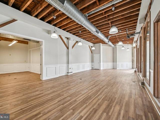 720 Montford Avenue S # 101