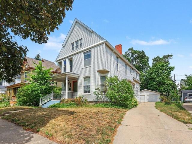 720 Morris Ave SE, Grand Rapids, MI 49503