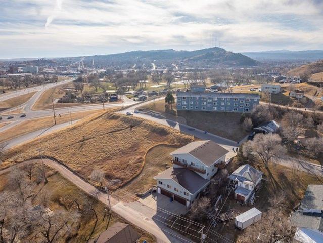 720 Mallow St, Rapid City, SD 57701