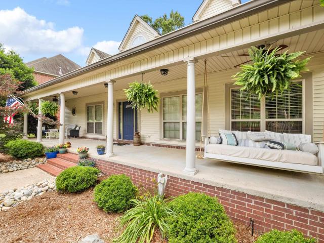 720 Miller Cove
