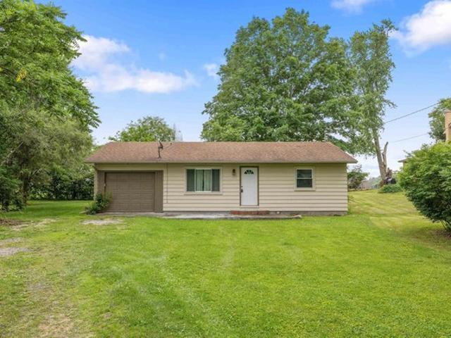 720 N Wayne St, Waterloo, IN 46793