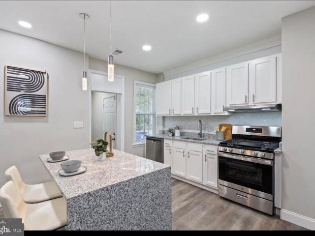 720 N Edgewood Street