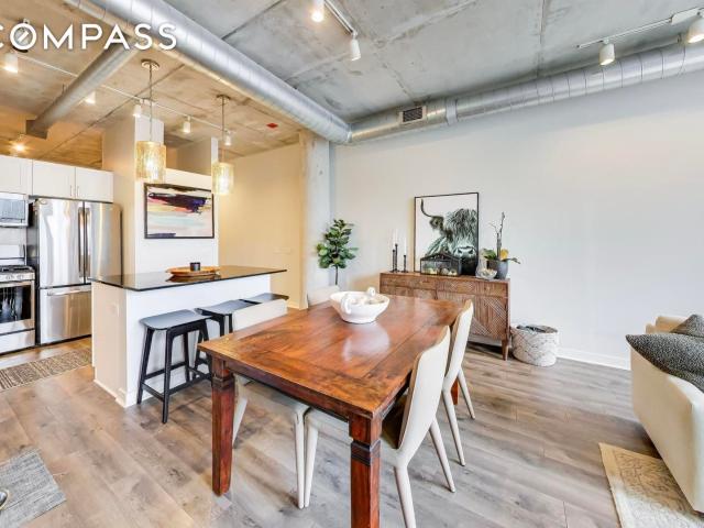 720 N Larrabee St 1405, Chicago, IL