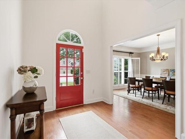 720 Noble Oak Drive