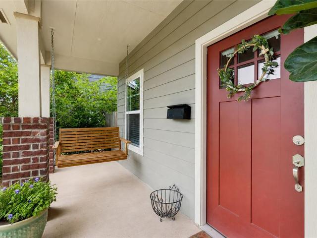 720 NE 30th Street