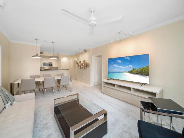720 S Sapodilla Ave, Unit 301, West Palm Beach, FL 33401 | MLS #R11148