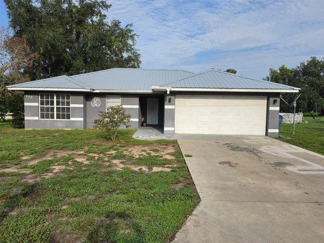 720 SE Pine Ave, Fort Meade, FL 33841
