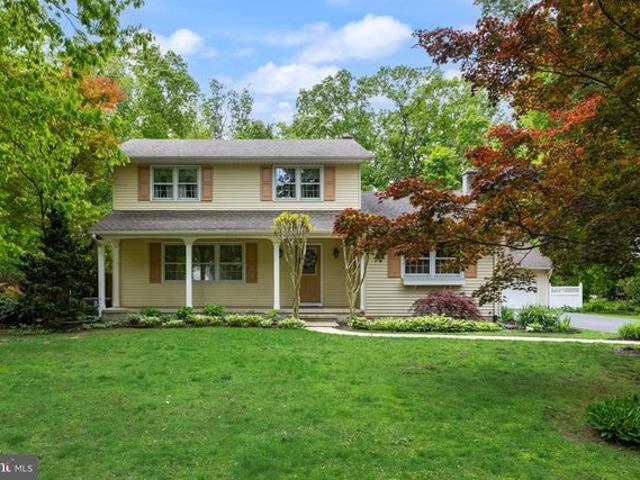 720 Strawberry Ave, Vineland, NJ 08360