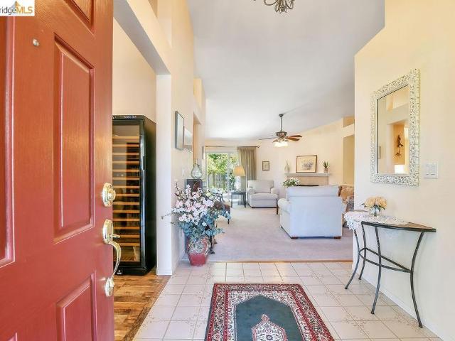 720 Summer Cir