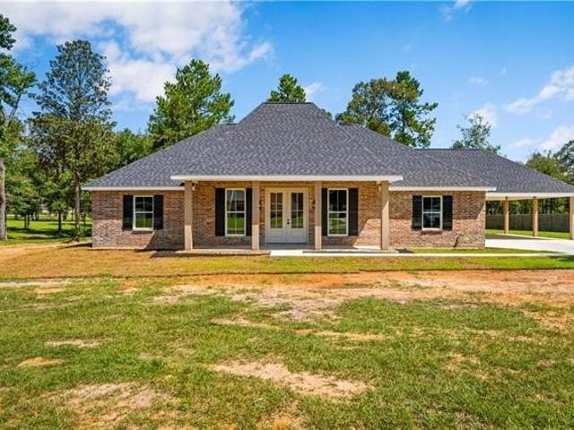 720 Sunrise Dr, Deville, LA 71328